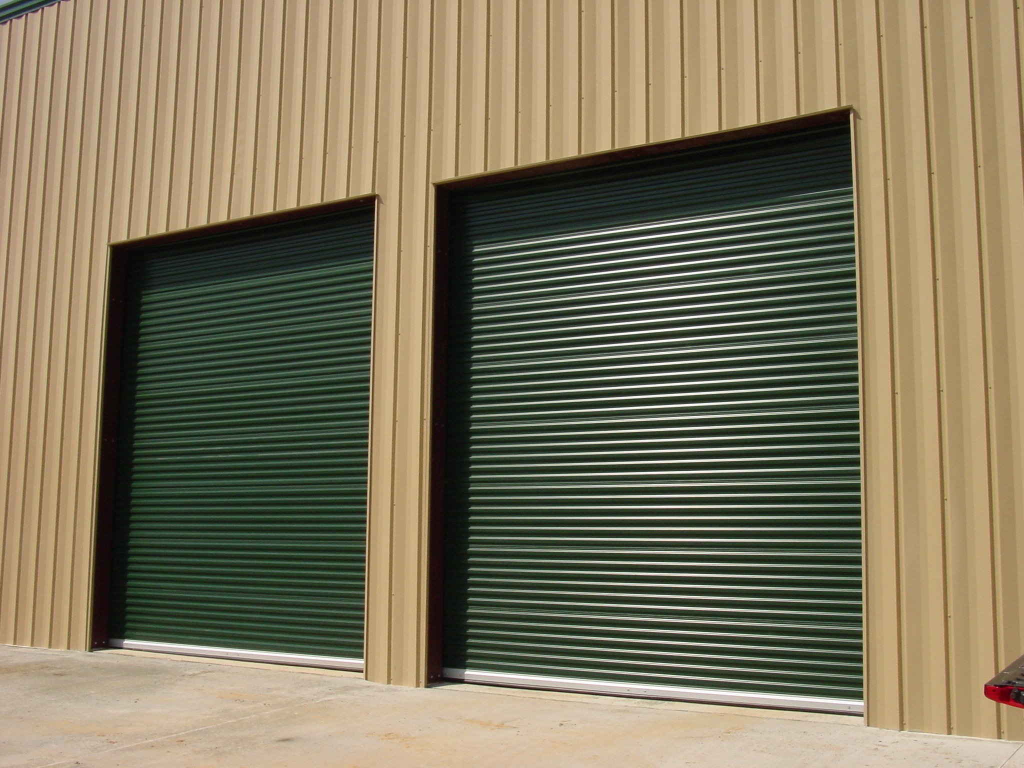 Slat VS. Sheet: How to Choose the Right Overhead Door