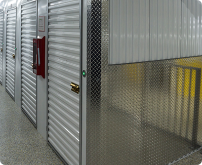 Top 4 Benefits of Installing Diamond Plate at Your Storage Facility